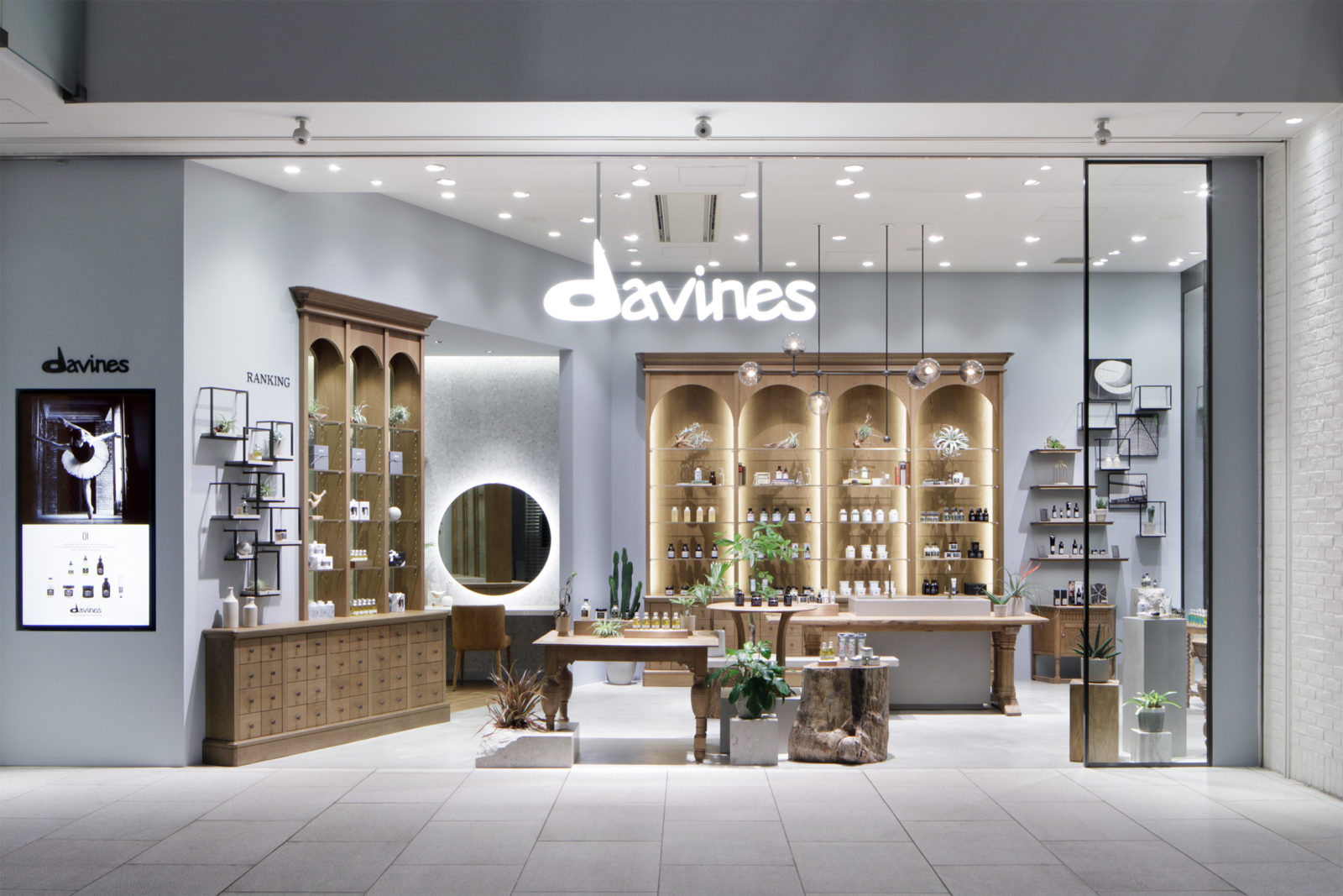 davines｜WORKS｜GRAMME INC.